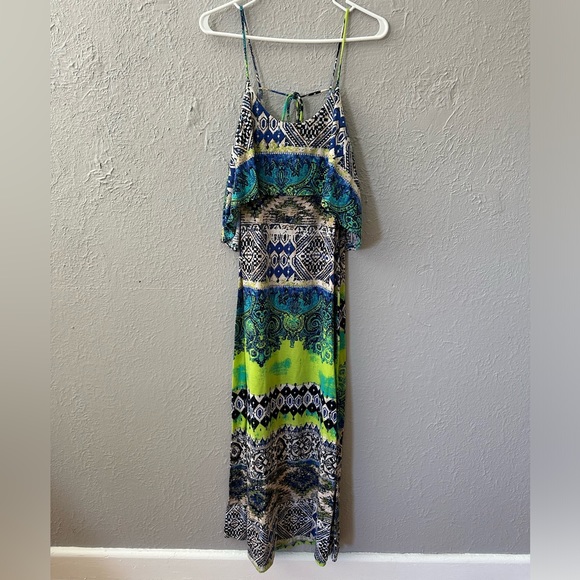 22nd by Binee | Dresses | Blue And Tan Patterned Maxi Dress Very ...